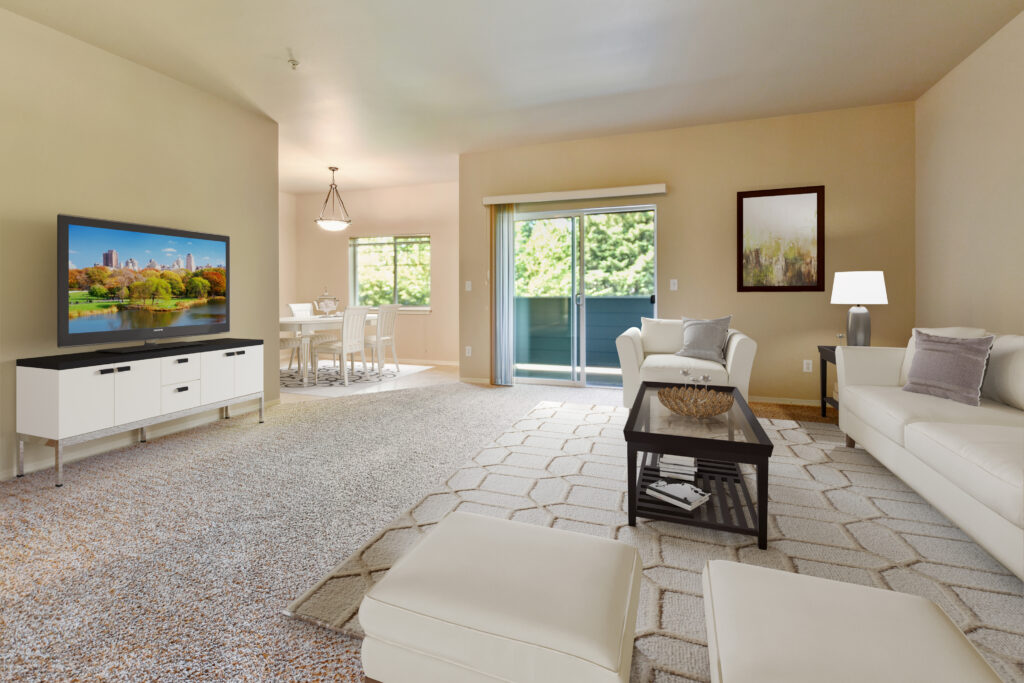 Home | Country Club Villas